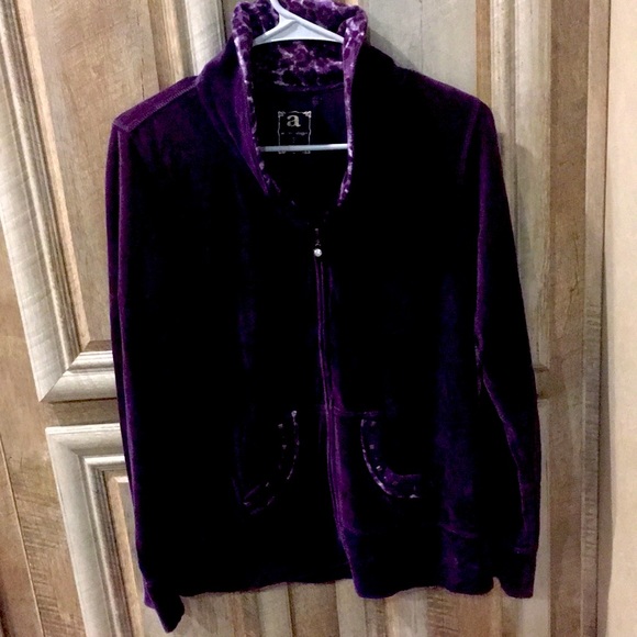Ac-Tiv-Ology | Jackets & Coats | Very Pretty Purple Color Soft Plush ...